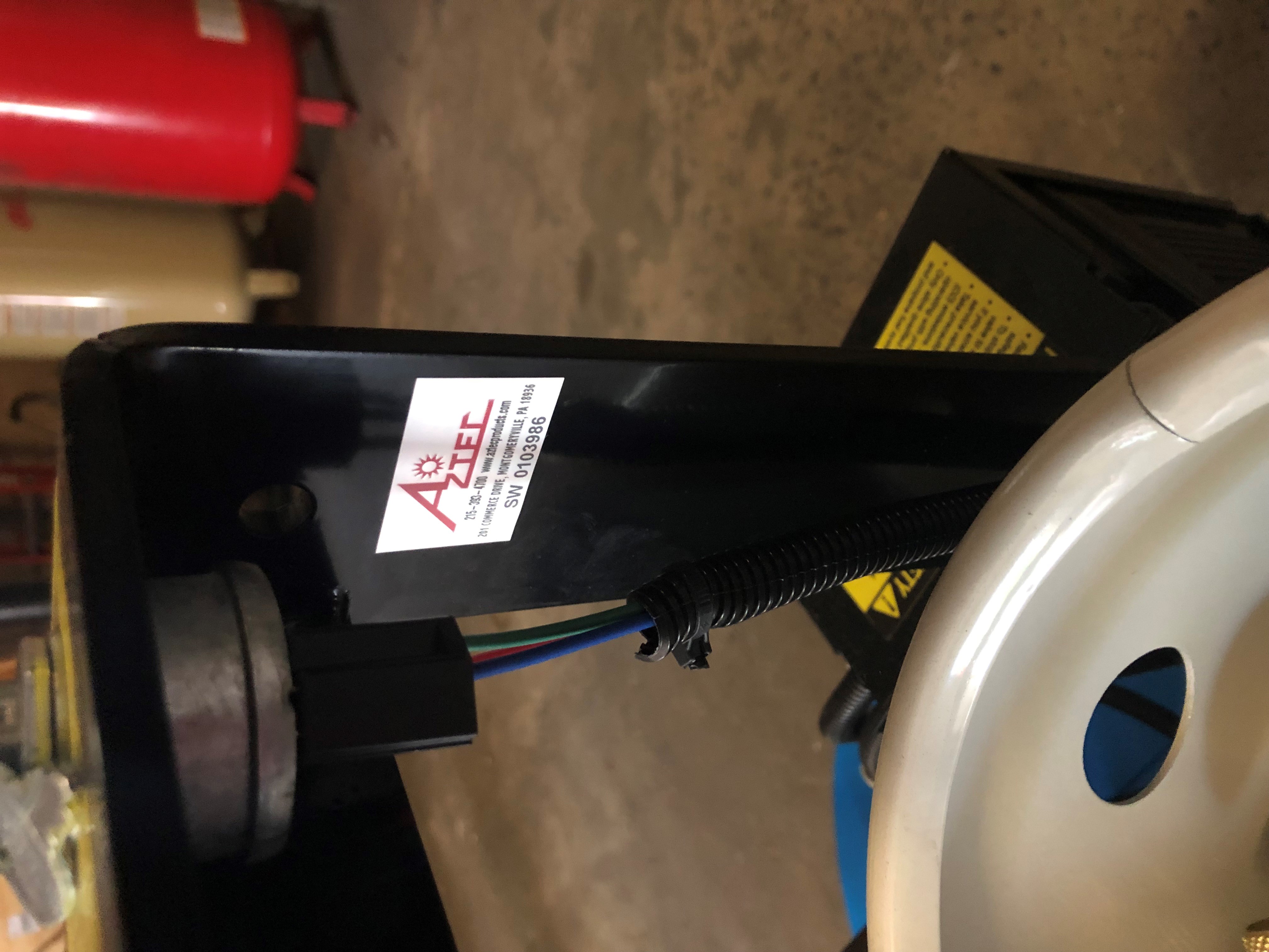 Refurbished Aztec Sidewinder Floor Stripper 30″ 010 3986 – 2 | Aztec ...